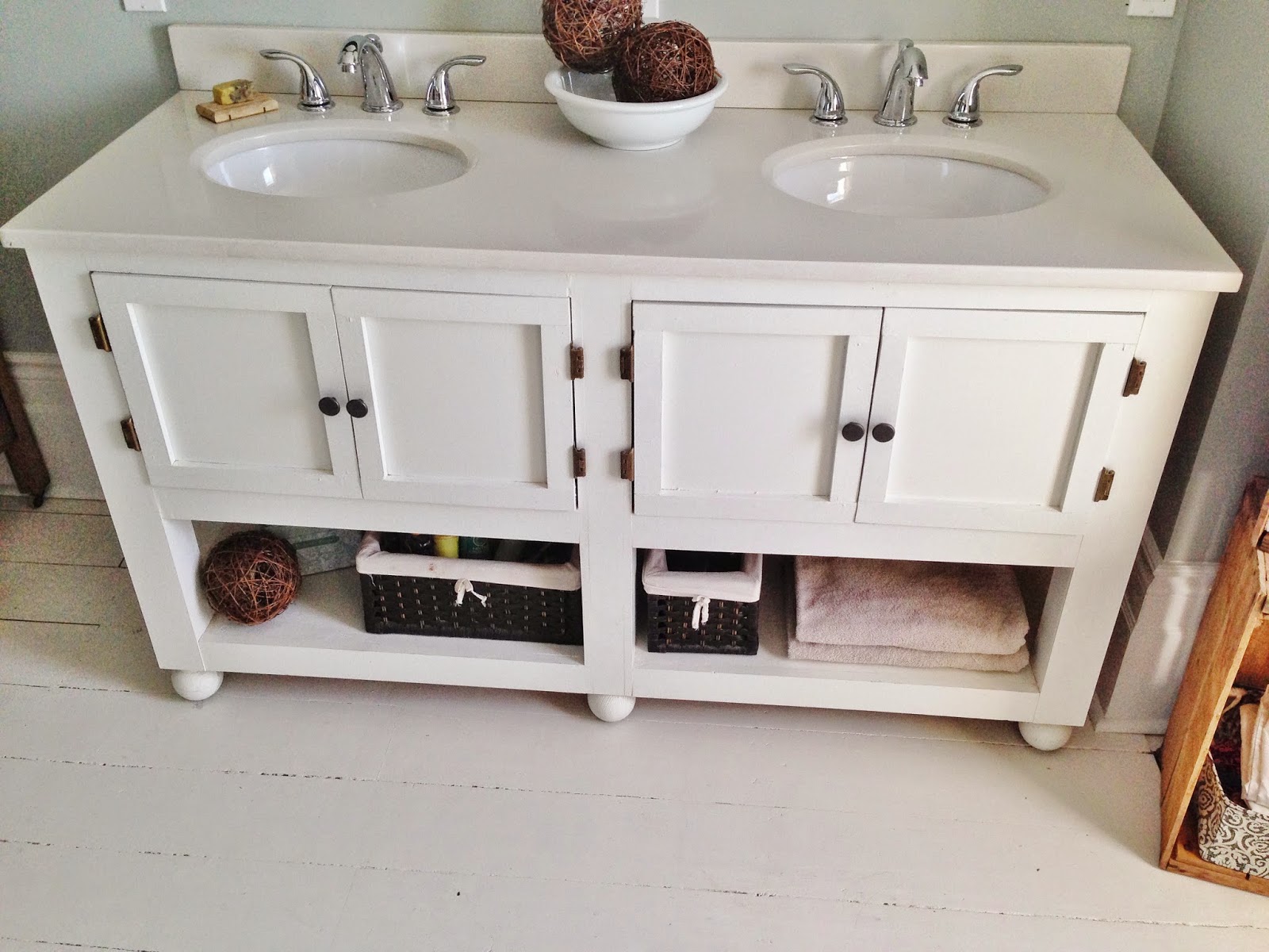 Repurposed Gems: Pottery Barn Knock-Off Vanity