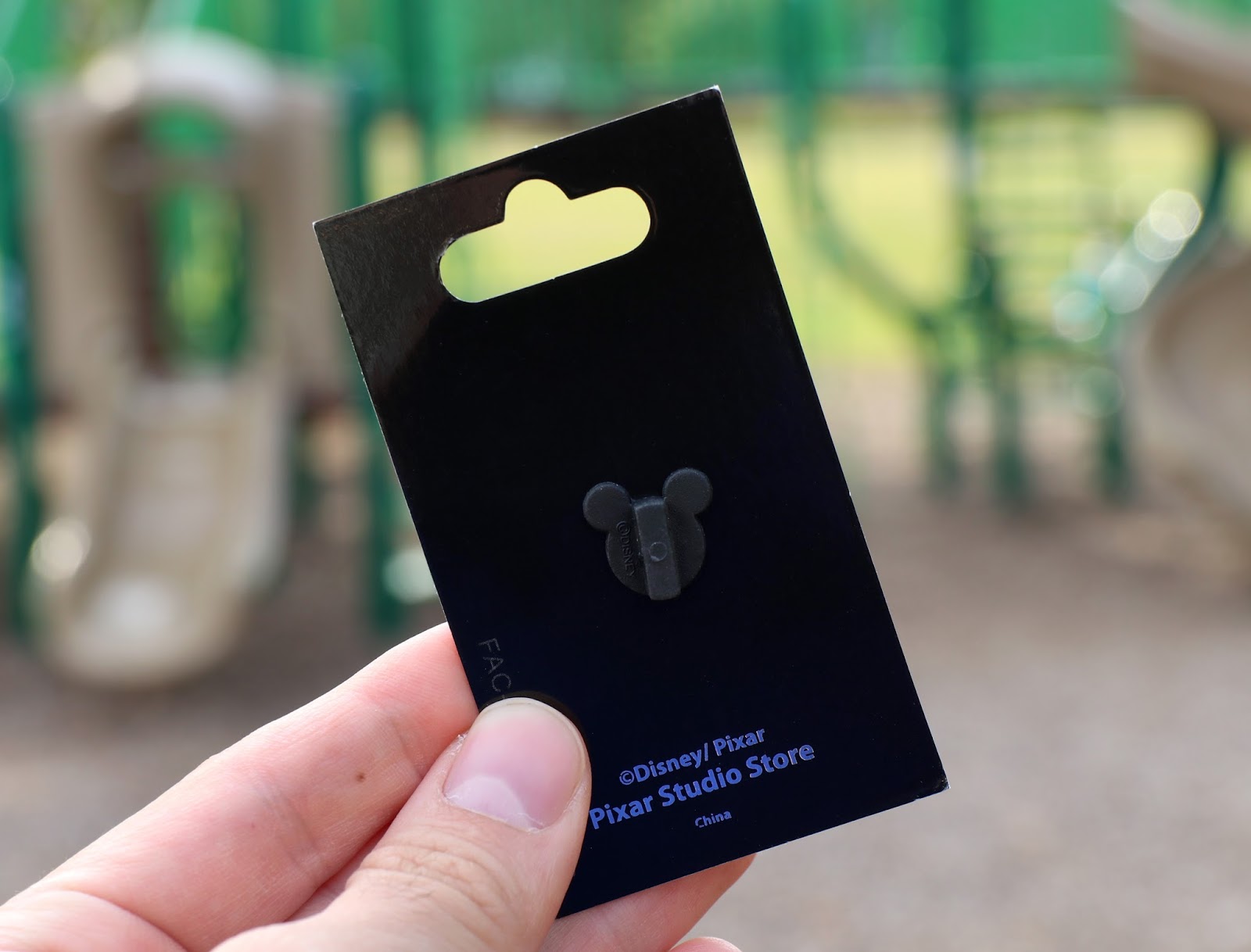 Dan the Pixar Fan: LOU: Pixar Studio Store Exclusive Pin