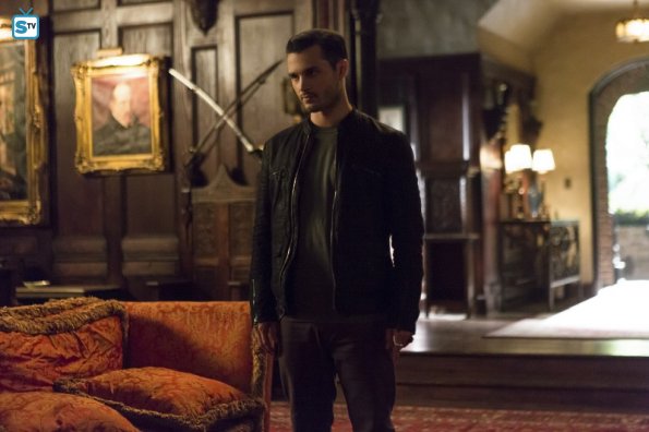 THE VAMPIRE DIARIES - Immagini promozionali 7x05 "Live Through This ...