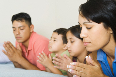 Woman to Woman: The Power of Family Prayer