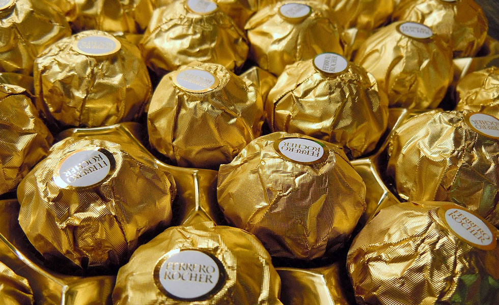 Ferrero Rocher Christmas 2014 on Packaging of the World - Creative ...