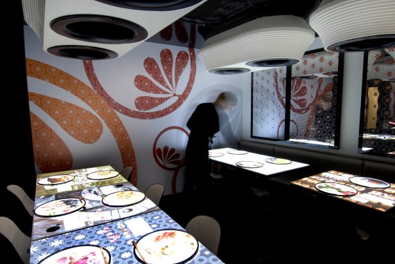 Best Restaurant Interior Design Ideas: Interactive menu restaurant ...