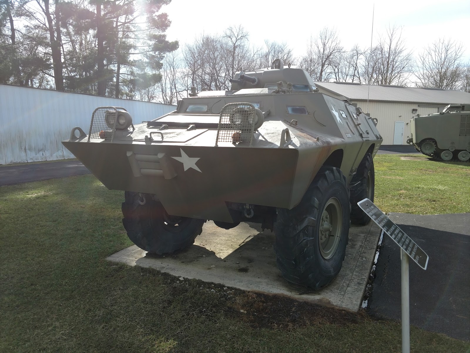 Travels of a Hobgoblin Taphophile: Cadillac Gage Commando (V-100 M706 ...