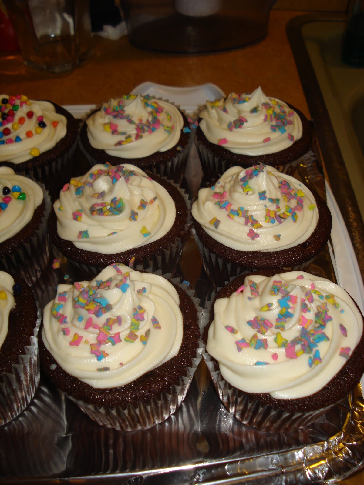 C & B Creations: Fun Cupcakes