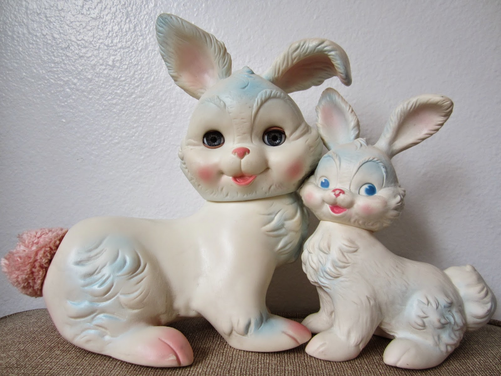 Things That Squeak: Pinky the Cuddle Bunny