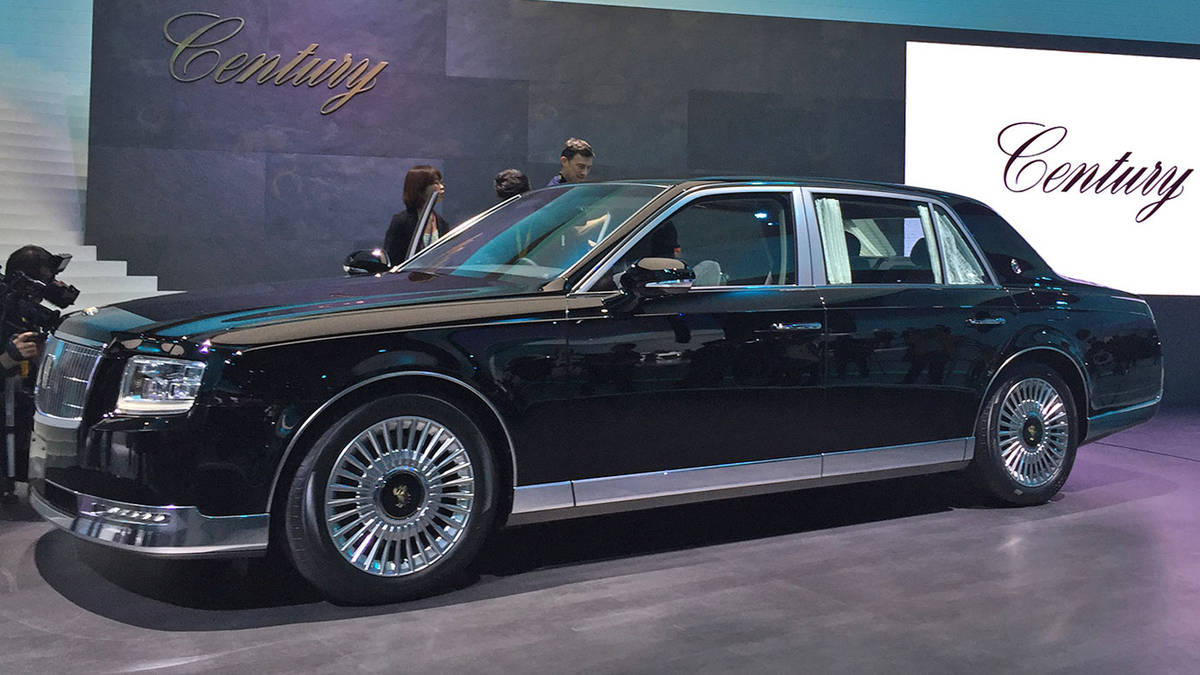 Barry Thomas’ “Wheel to Wheel”: May 10: The Emperor's new ride