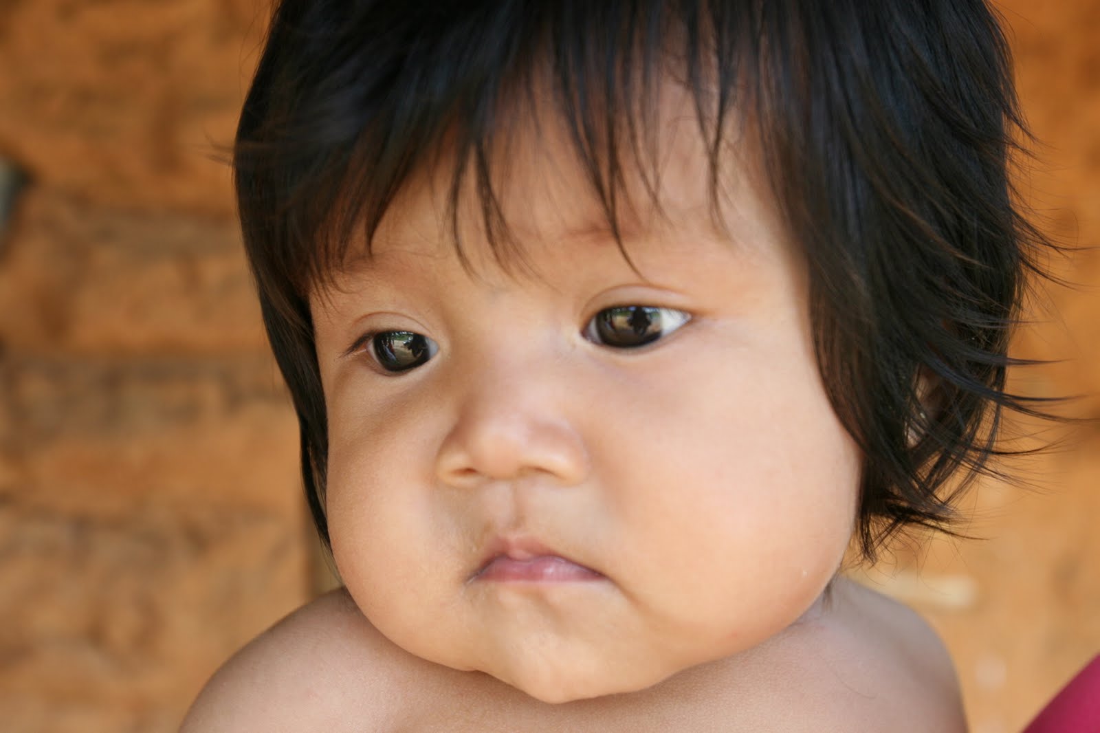 AMAZÔNIA LEGAL EM FOCO : Bebê indígena com Leucemia espera há dias por ...