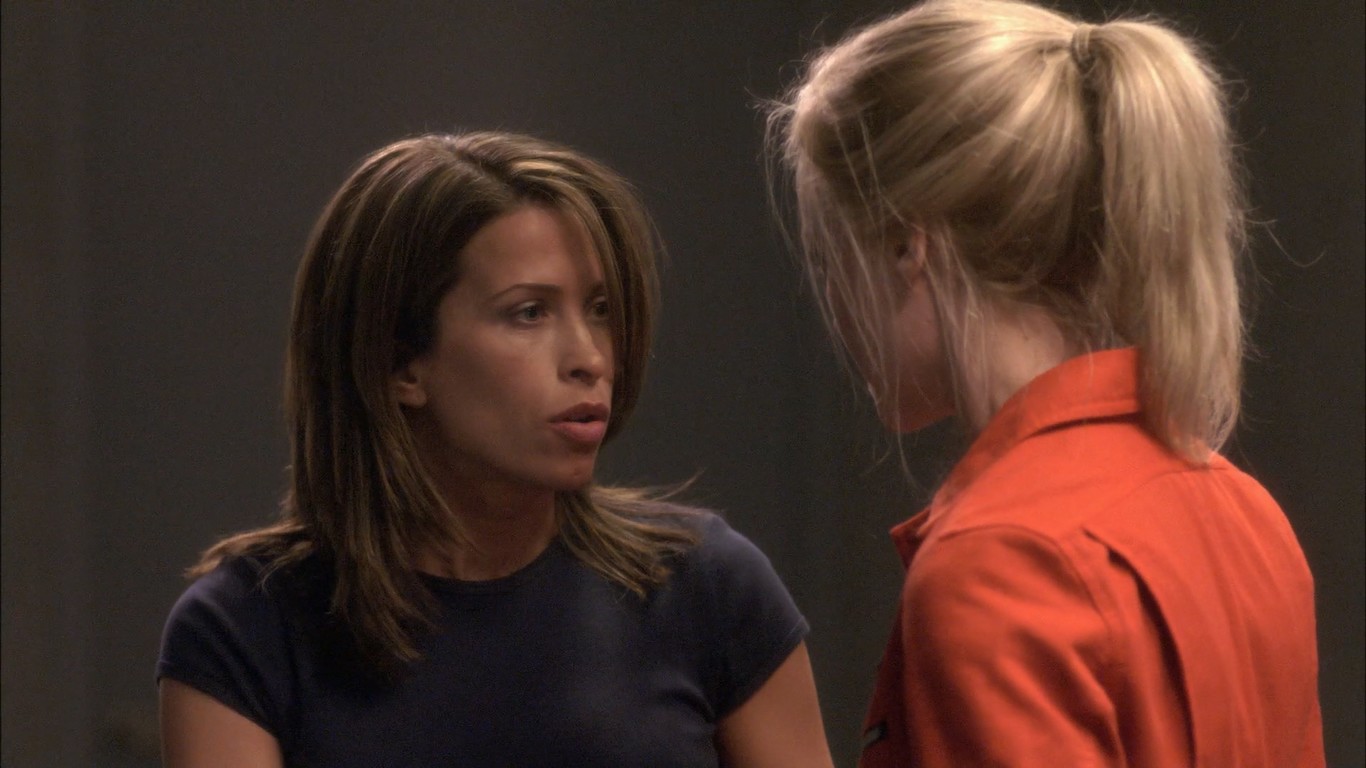 Cool movie screenshots: Christina Cox as Jen Crane in Defying Gravity