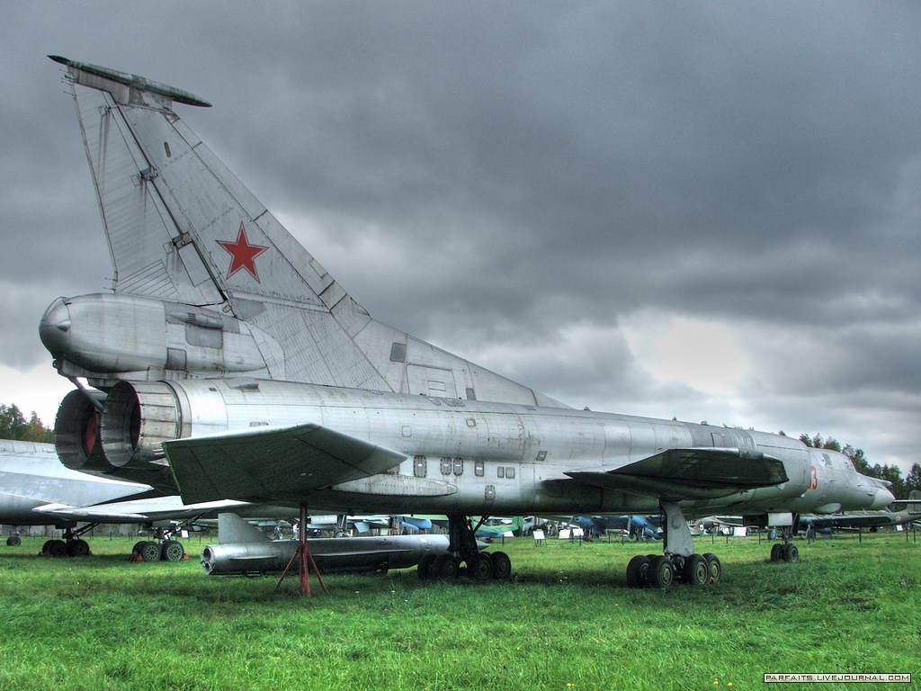 Cool Jet Airlines: Tupolev Tu-22M