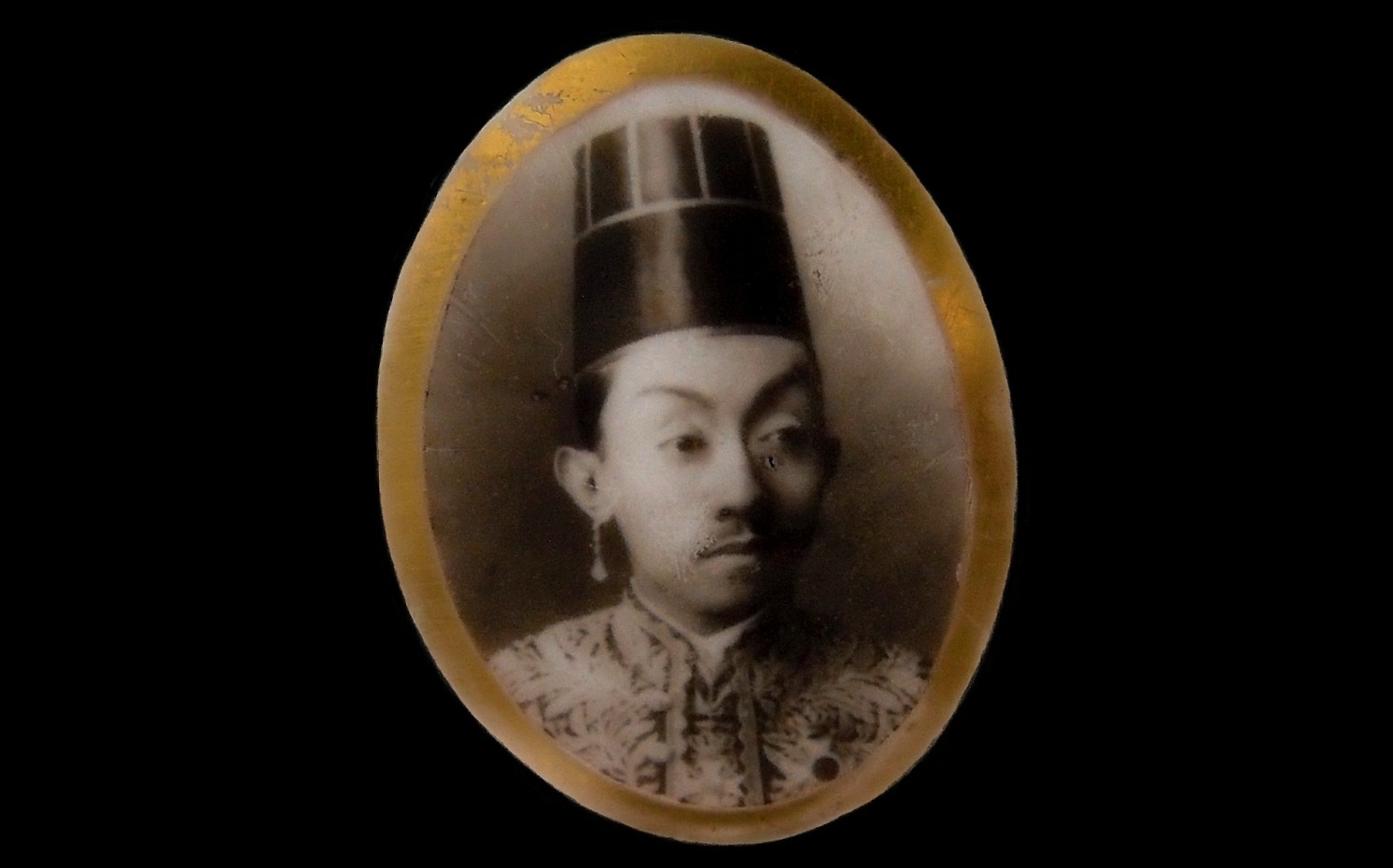 PATINA FOLK & ETHNOGRAPHIC ART: PAKUBUWONO X COMMEMORATIVE TEACUP