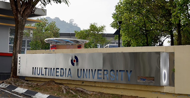 .: Bengkel di MMU, Melaka