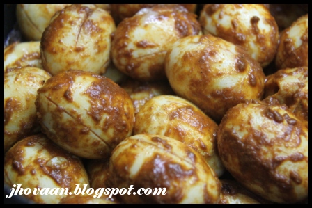 Jhovaan - Meal (in Konkani): Recipe: Kundapuri Egg Ghee Roast