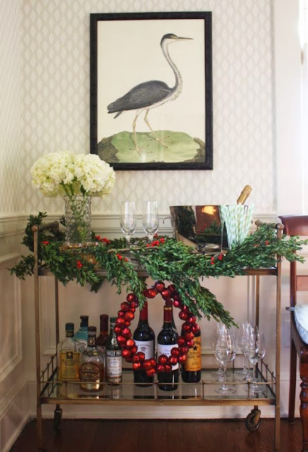 ciao! newport beach: festive ways to set up a holidaybar