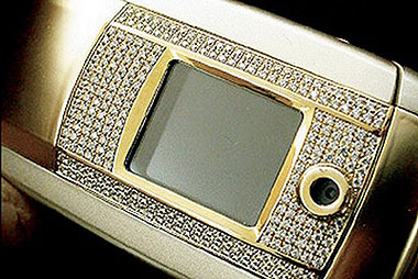 Mobile Phone: Most Expensive Mobile Phone: Diamond-crusted Samsung SPH ...