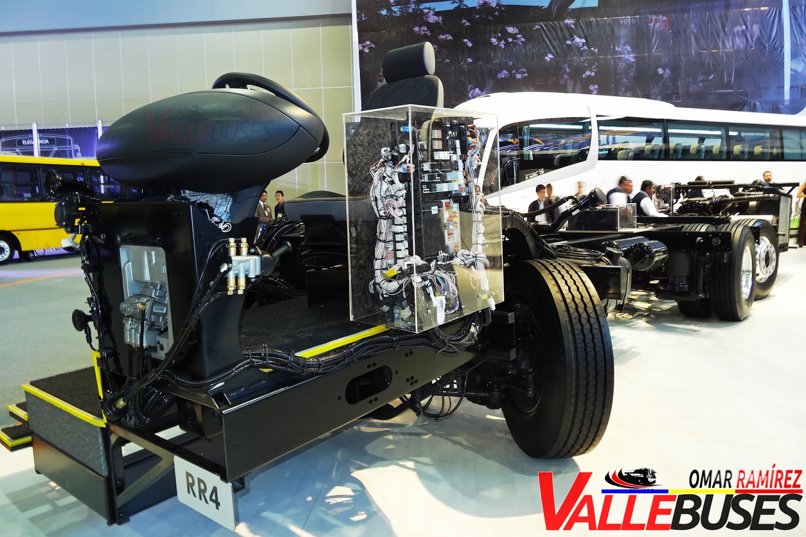 Vallebuses: 0570 - EXPO FORO 2014 - MAN/VW