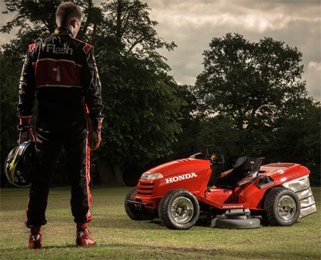 Amazing 2013: Fastest lawn mower in the world