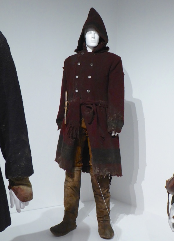 Hollywood Movie Costumes and Props: Oscar-nominated movie costumes from ...