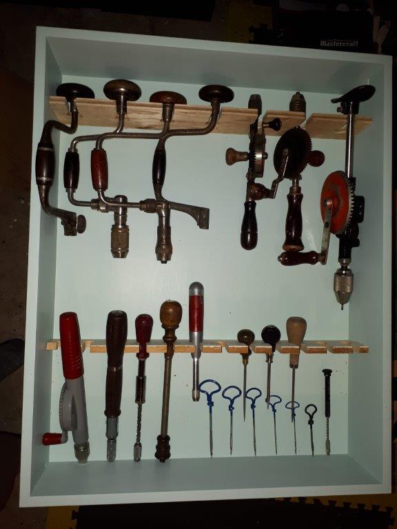 The Valley Woodworker: Boring till layout set in Jello