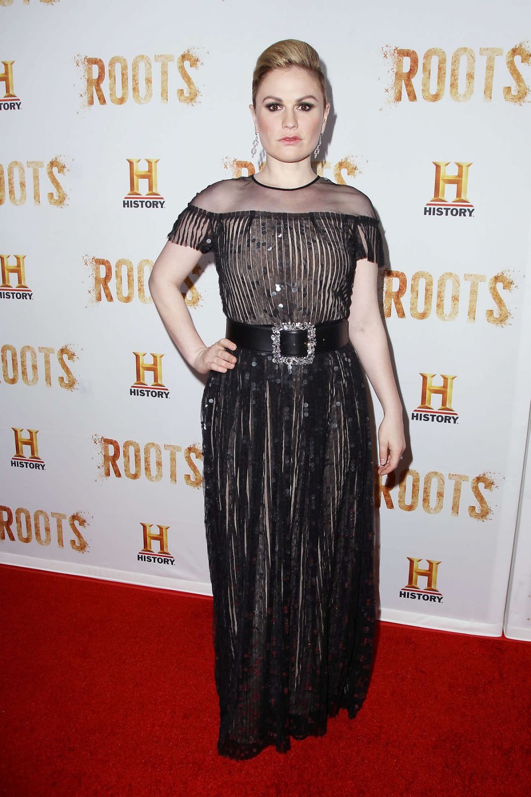 Anna Paquin || ‘Roots’ TV Series Premiere in New York - May, 2016 ...
