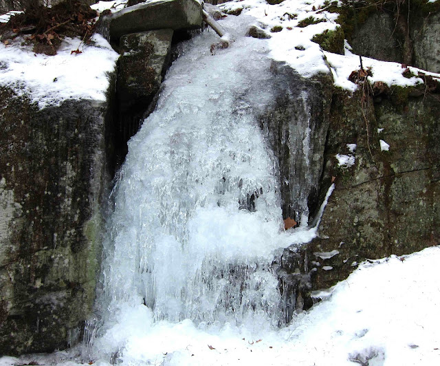 Saratoga woods and waterways: Up to the Ice Castles