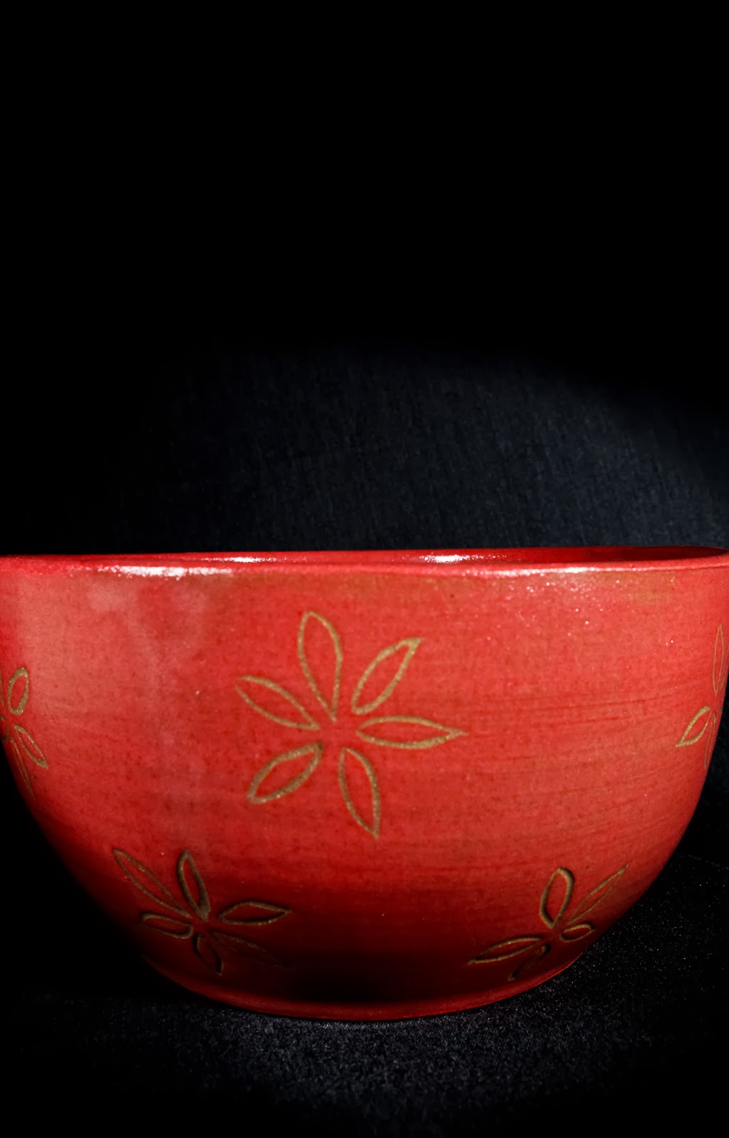 RaeRaggs: Red Bowl and Red Salt Pig