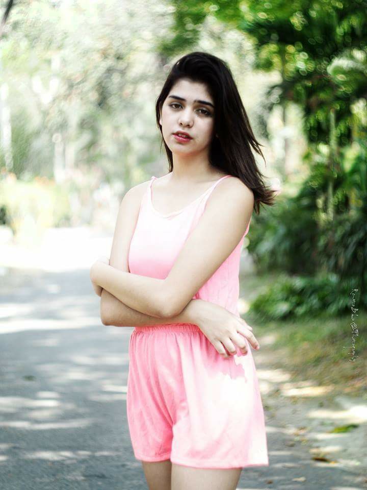 JOY BARCOMA: The Lady who captured my Eyes - DEN OF DESIRE