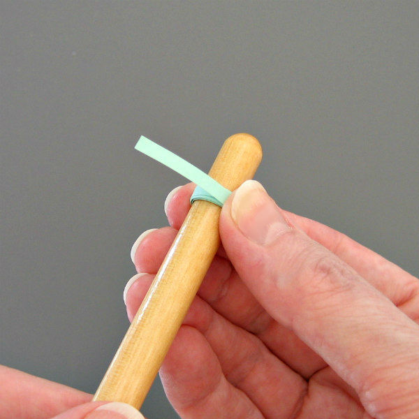 Modern Quilled Snowflake Ornament Tutorial