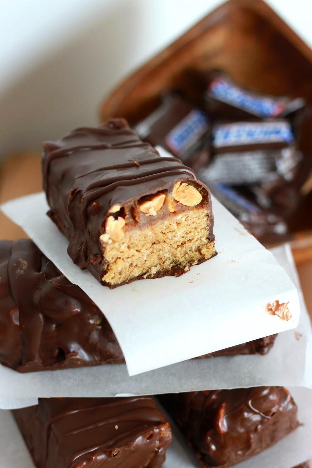 Feeding My Addiction: World's Healthiest Home-Made Snickers Bars