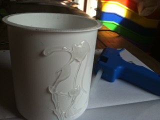 Young & Lively Kindergarten: How to Make a Crayon Cup