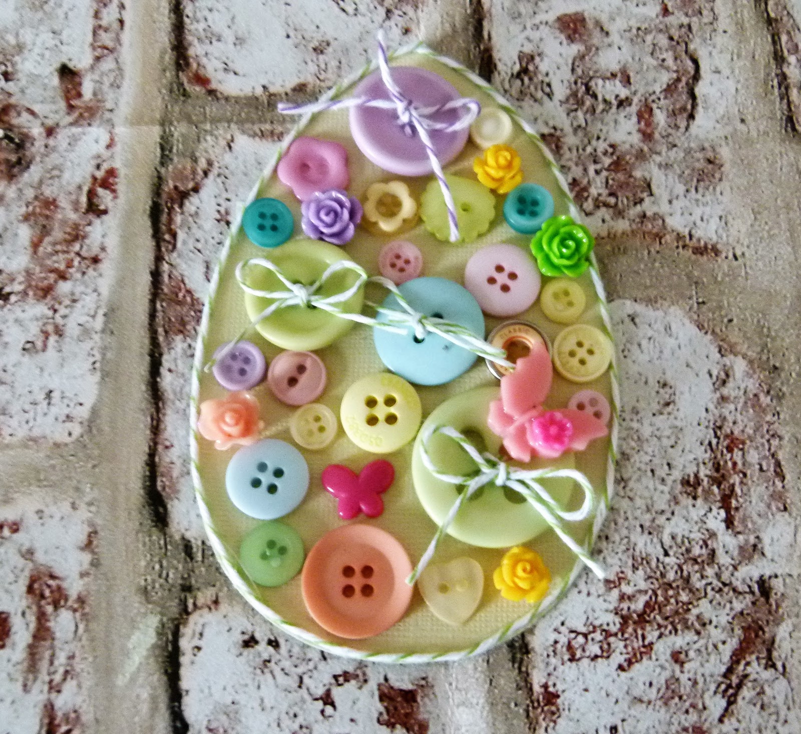 How To Create A Cute Button Easter Card With Whisker Graphics | Life in ...