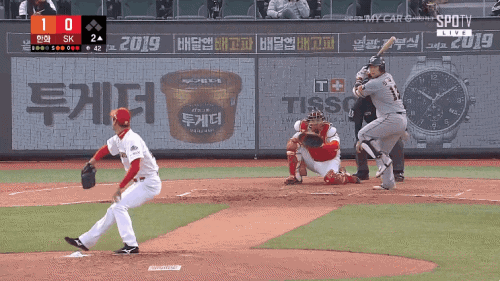 Pgr21 - [스포츠] KBO 역사에 남을 삼진콜.gif