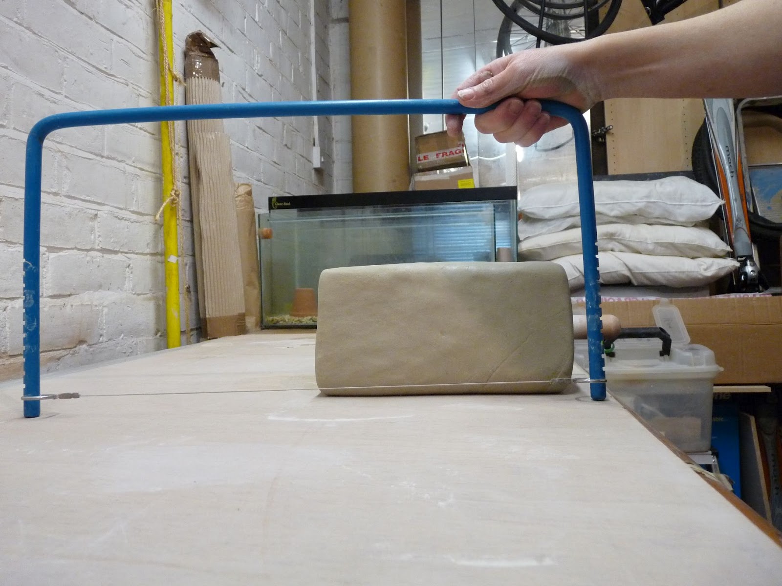 Just Pottering: Rolling clay slabs
