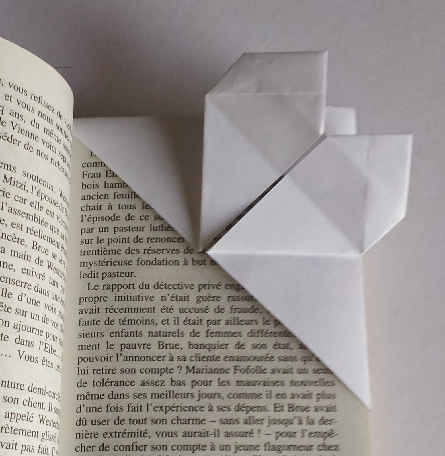 Bulles de Plume: DIY Marque-page Origami Cœur