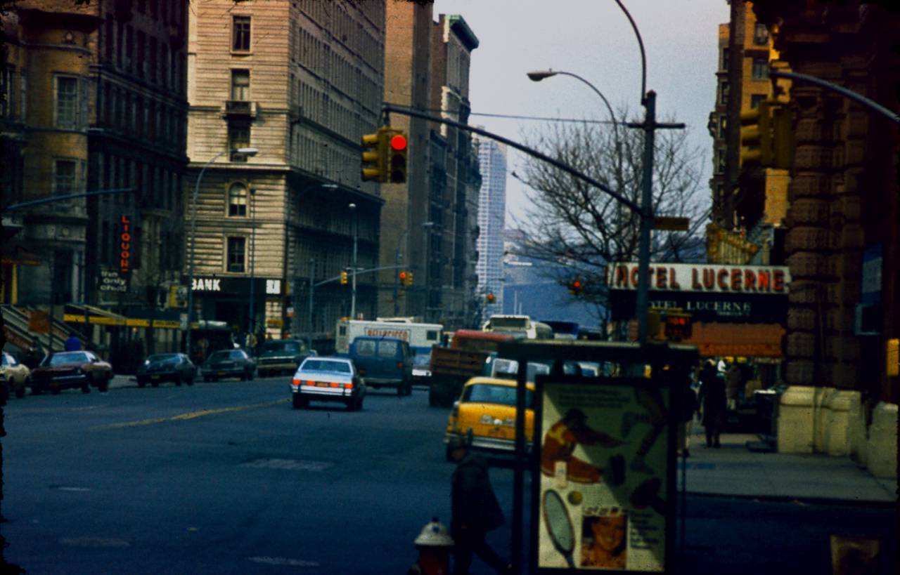 37 Amazing Photographs Capture Street Scenes of New York City in 1978 ...
