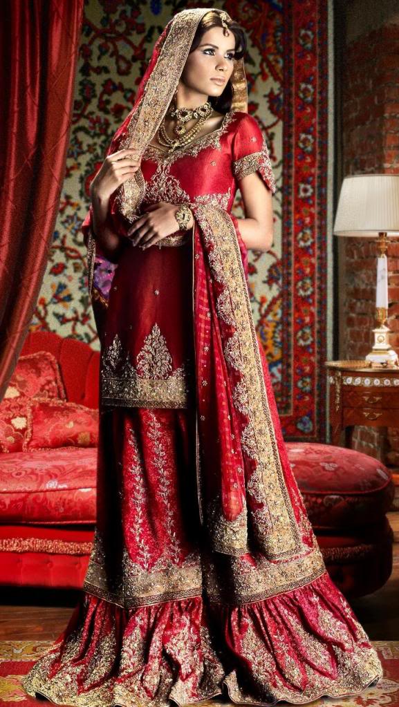 Bride Wedding Pictures: Pakistani Bridal Sharara