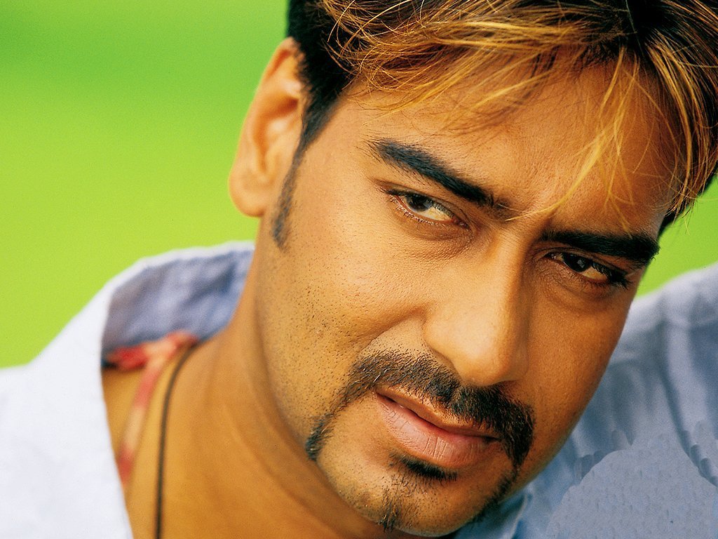 HD Wallpapers: Top 50 Ajay Devgan HD Photos Wallpapers Images