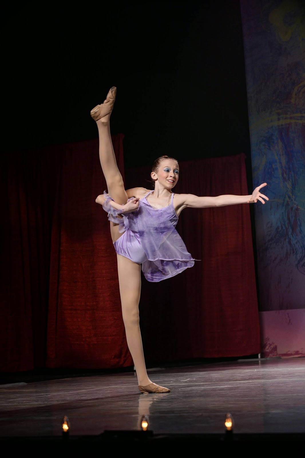 The Doeschers: Epic Dance Competition Picture Fest