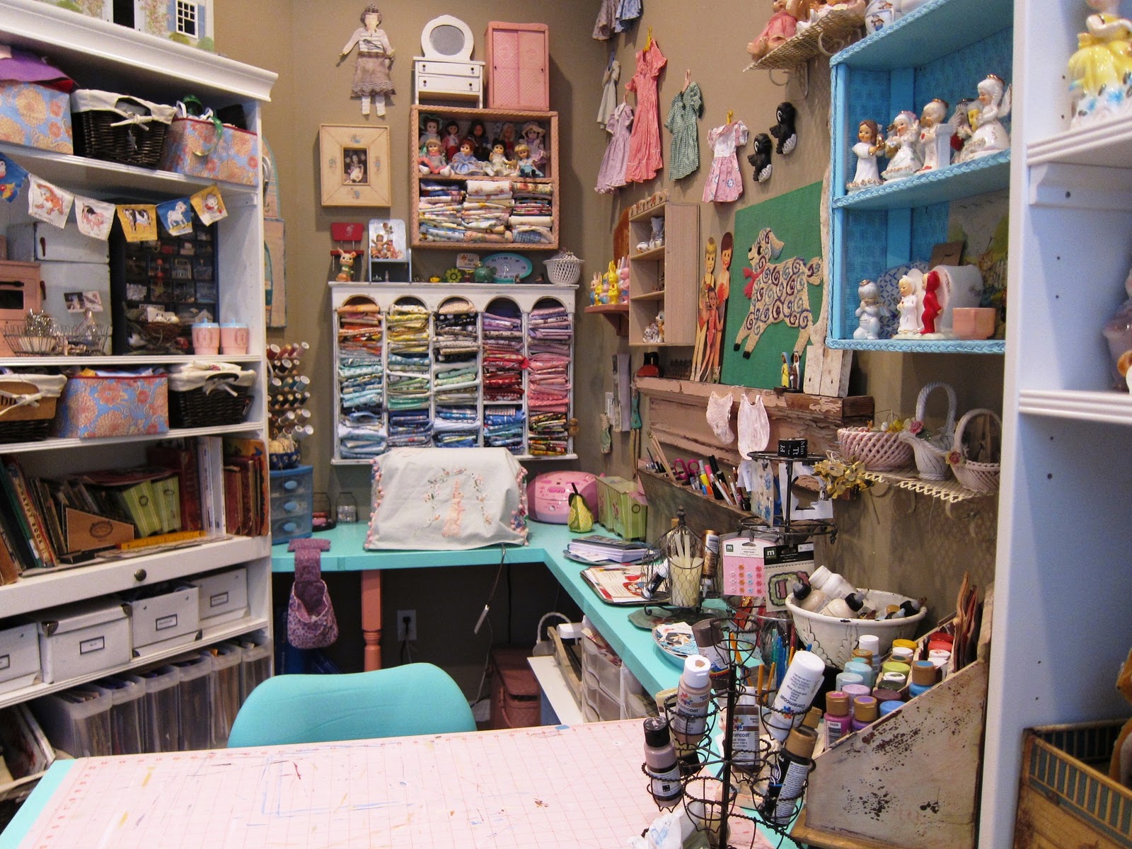 Corey Moortgat- Collage Artist: THE Studio Tour!