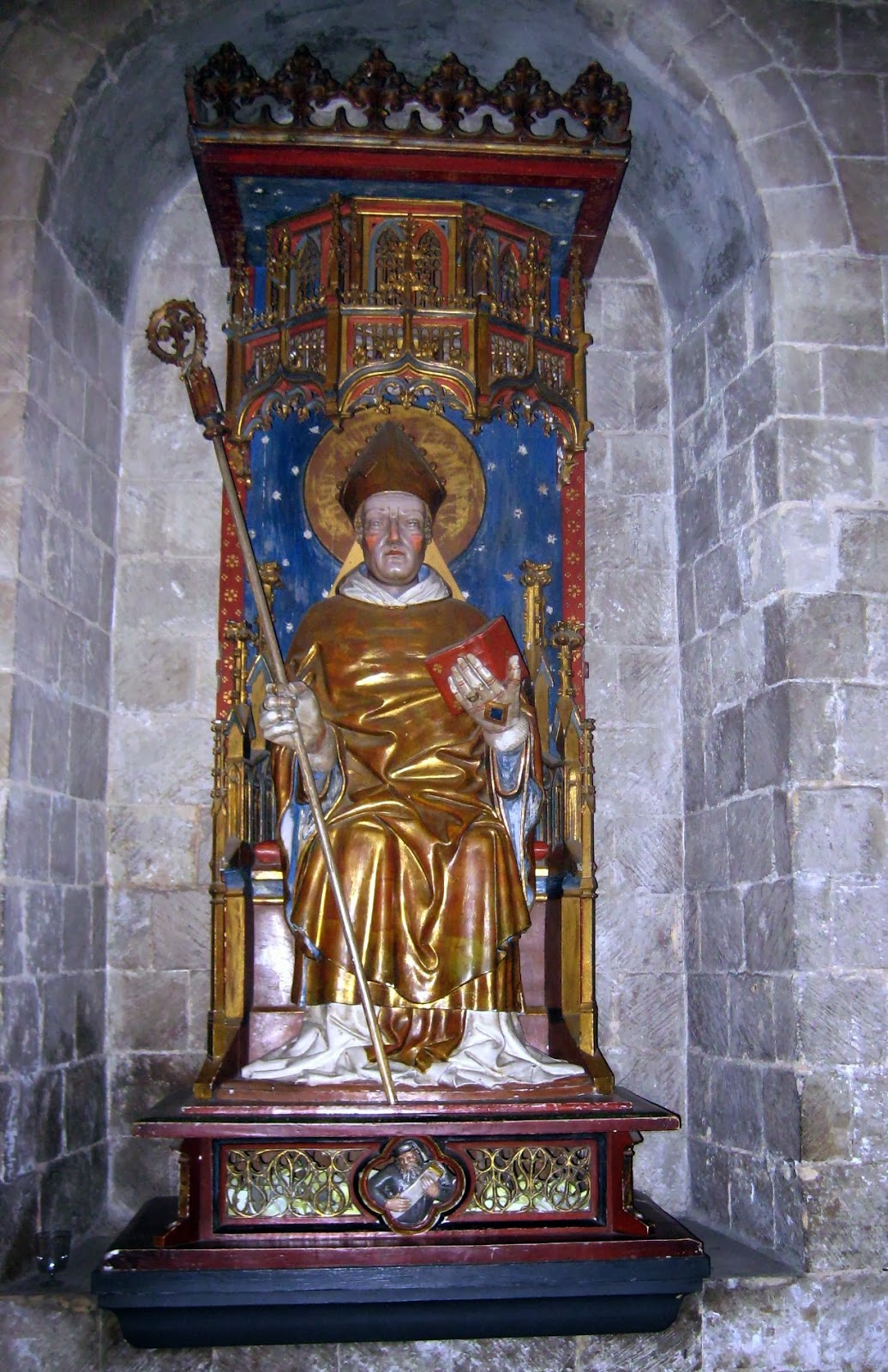 Constitutions of Clarendon: Wooden Carving of Becket in Canterbury ...