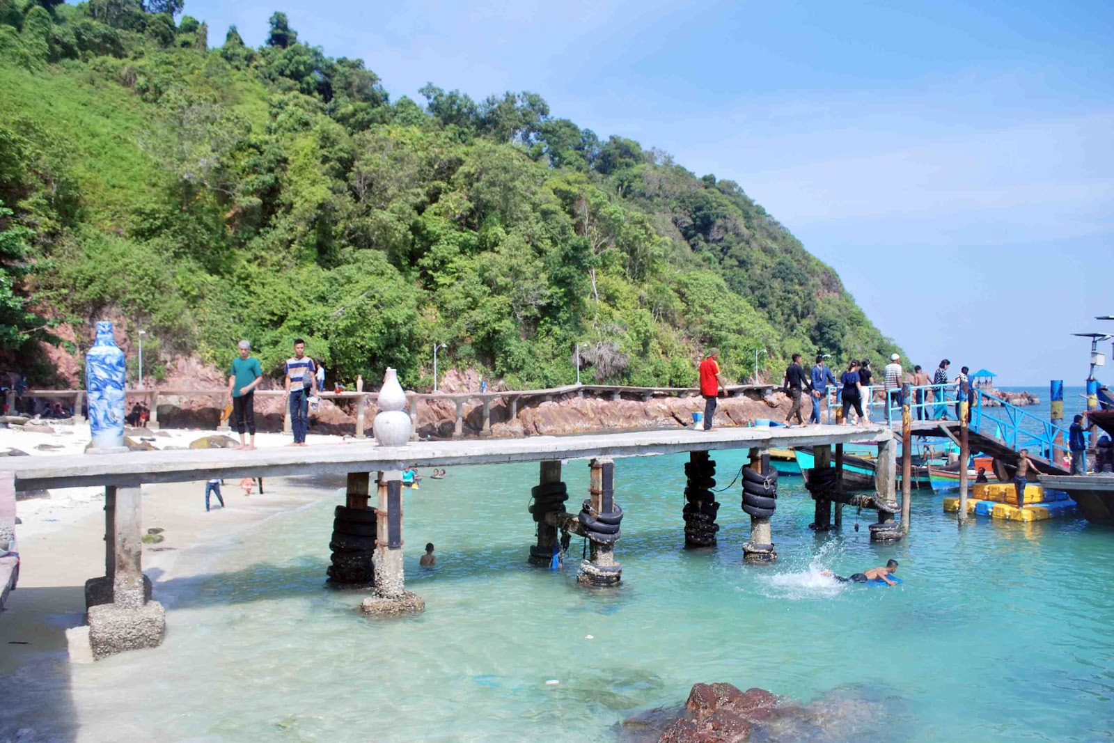 ARDIANSYAH: Pesona Alam Wisata Pulau Salah Namo Tanjung Tiram,Batu Bara