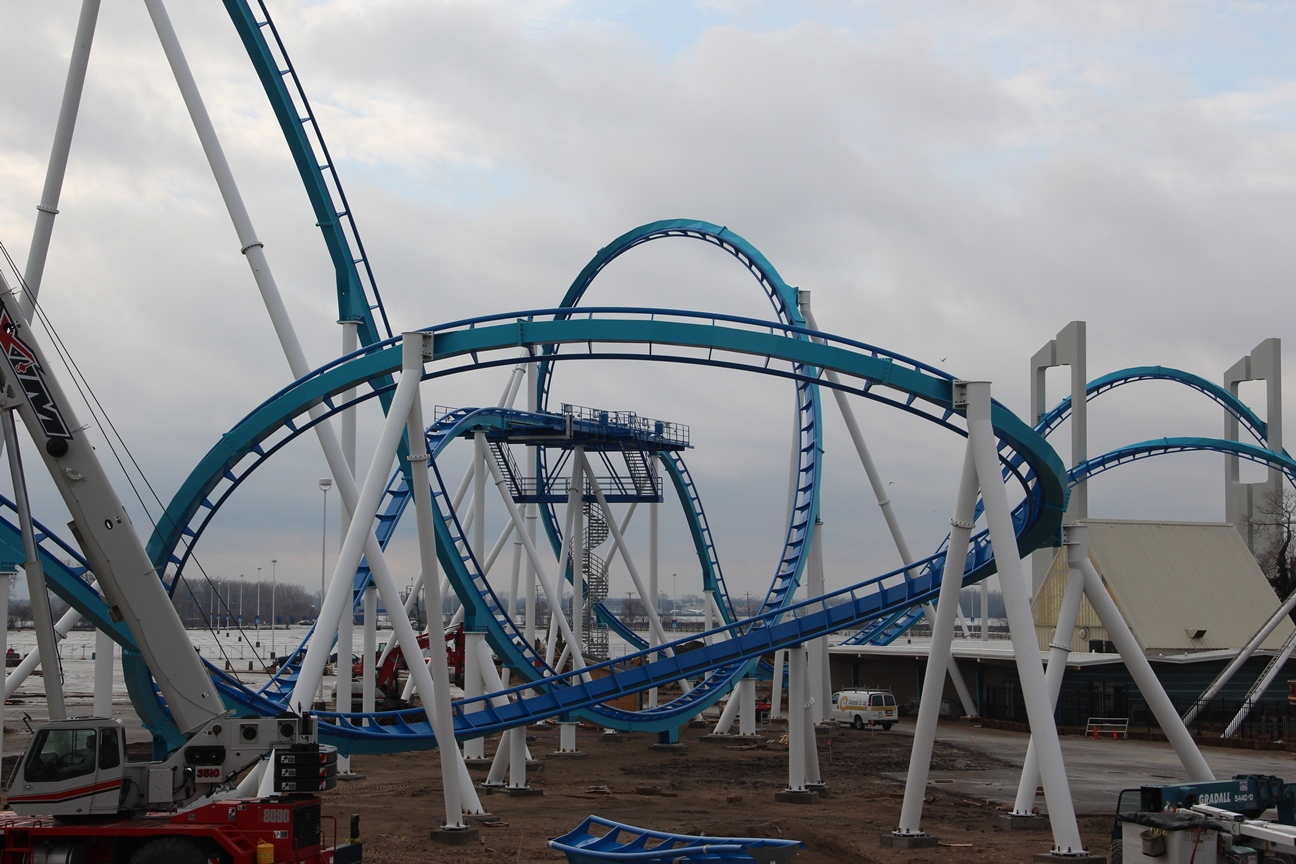 NewsPlusNotes: Cedar Point's GateKeeper: Complete!