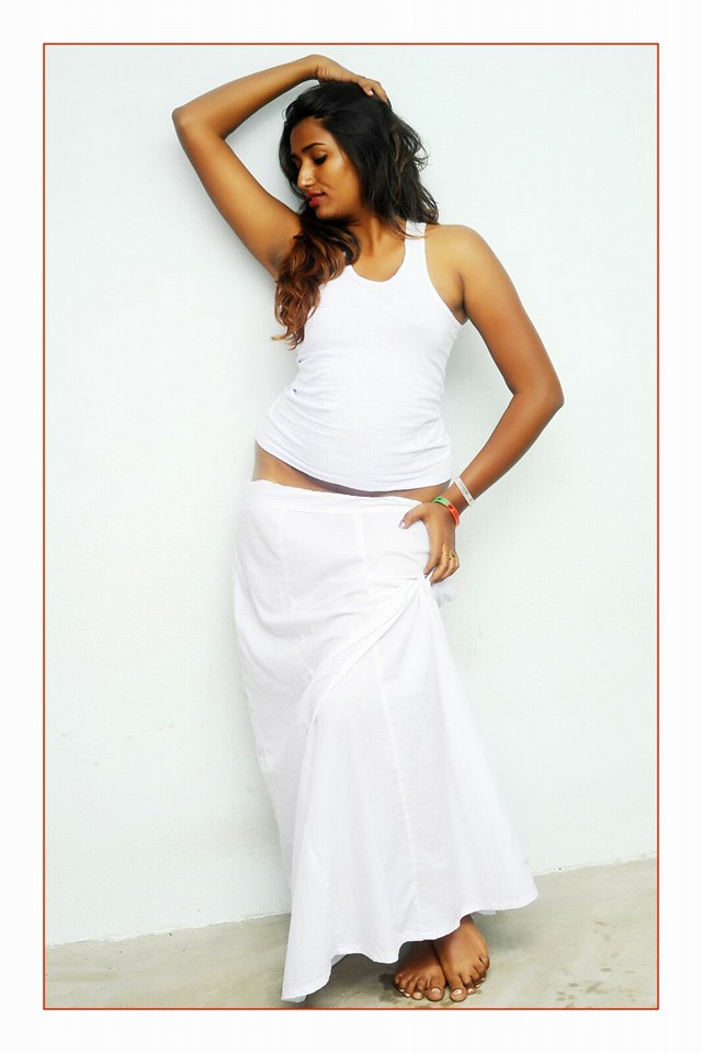 Swathi Naidu Unseen Hot photos - Spicy Masala Gallery