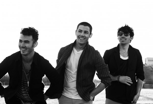 Jonas Brothers Announce Live Tour Dates