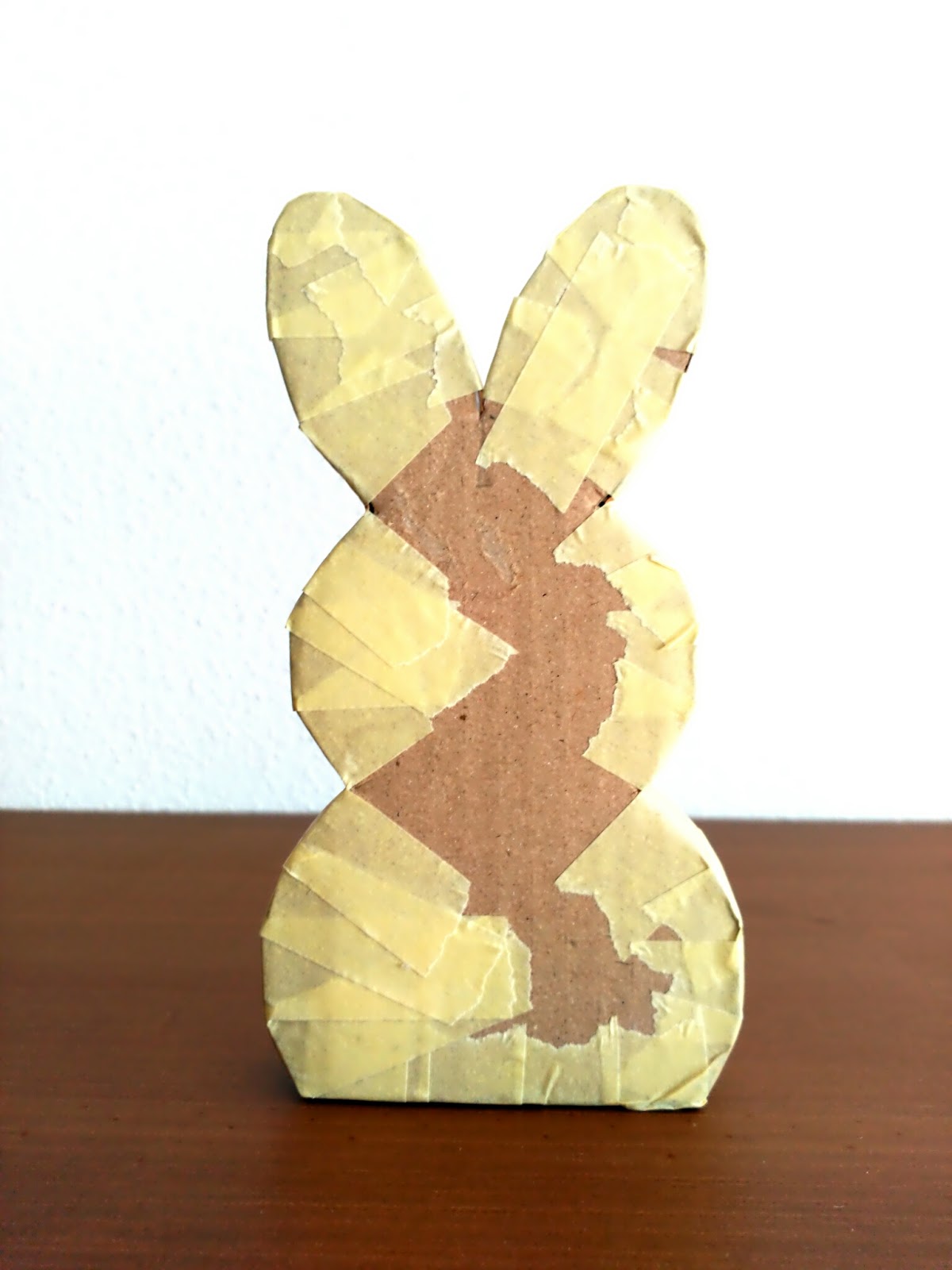 CONEJO DE PASCUA EN CARTÓN: DIY