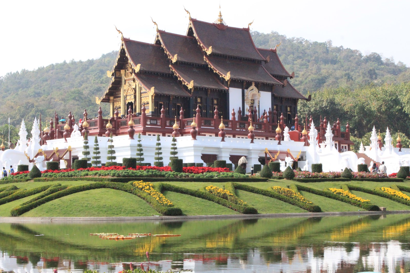 Going Places- Thailand: Royal Flora Ratchaphruek