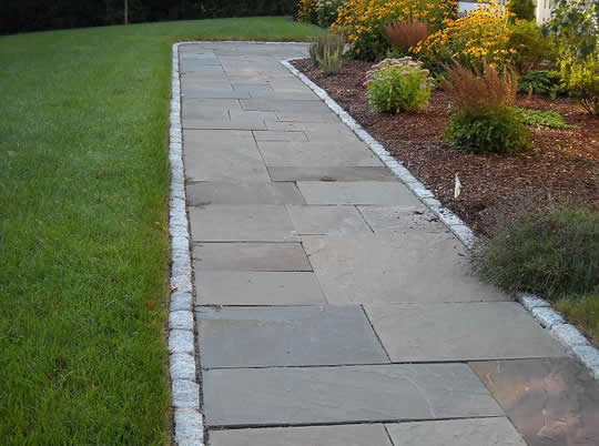 YOU MUST SEE MORE THAN YOUR EYES...: April 2011