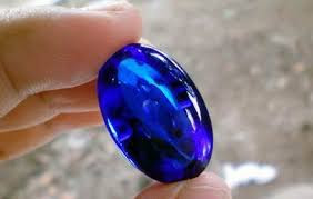 Khasiat Batu Nilam (Sapphire) - Akik dan Fungsinya