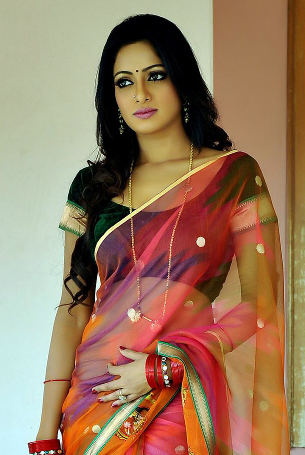 MY COUNTRY ACTRESS: Udaya Bhanu Hot Stills From Madhumati Movie