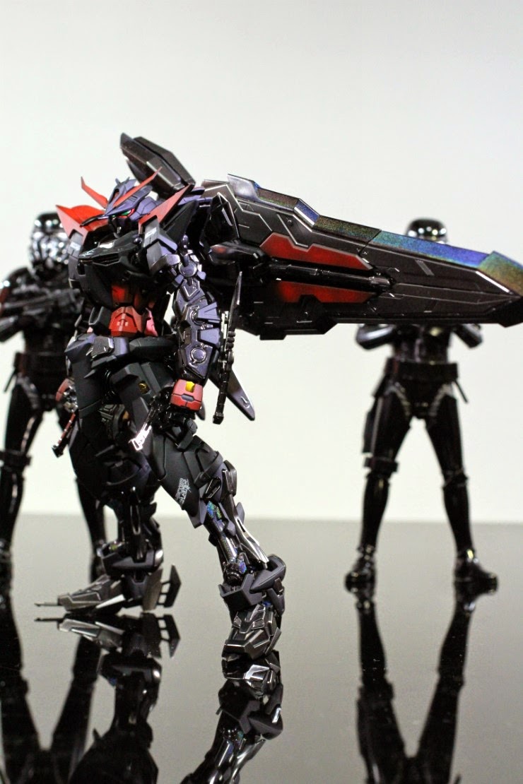 Custom Build: MG 1/100 Gundam Astray Blue Frame Second Revise "Astray Noir"