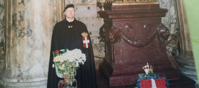 Monarchici in Rete: «Io, ticinese, guardia delle tombe dei reali italiani»